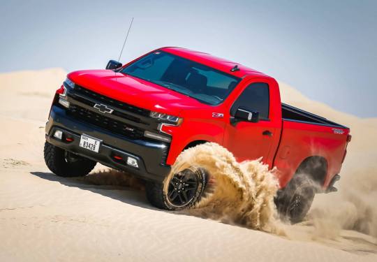 Chevrolet Silverado RST và Trail Boss 2019 có gì đặc biệt?