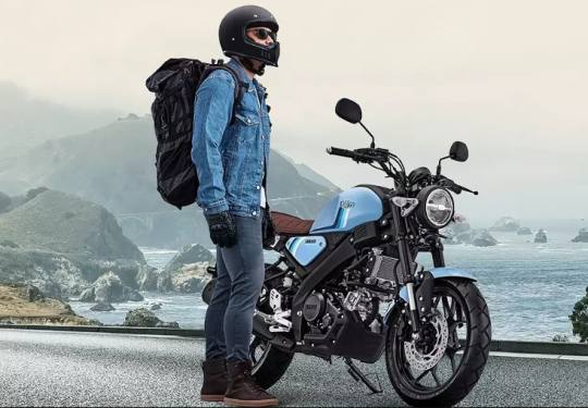 Yamaha XSR155 2023 ra mắt thêm 4 màu sơn mới